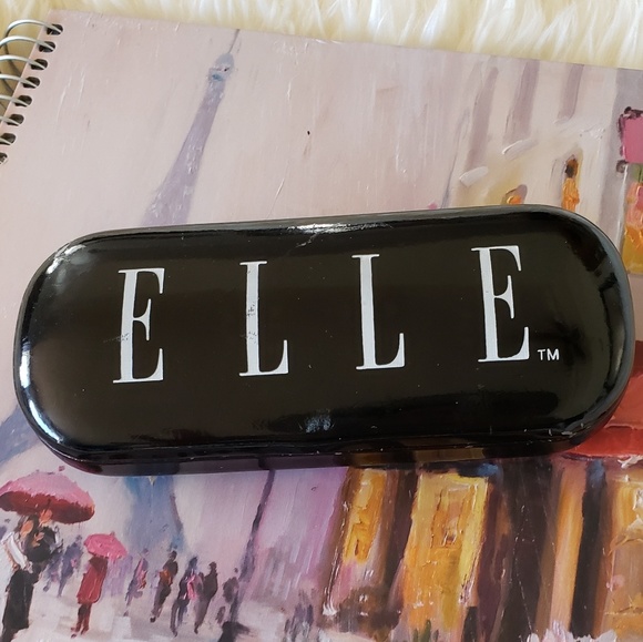 Elle | Accessories | Elle Sunglasses Case Black Size 6 X X 3 | Poshmark